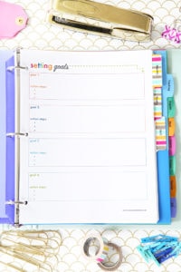 Student Binder for Back-to-School (with Free Printables!)