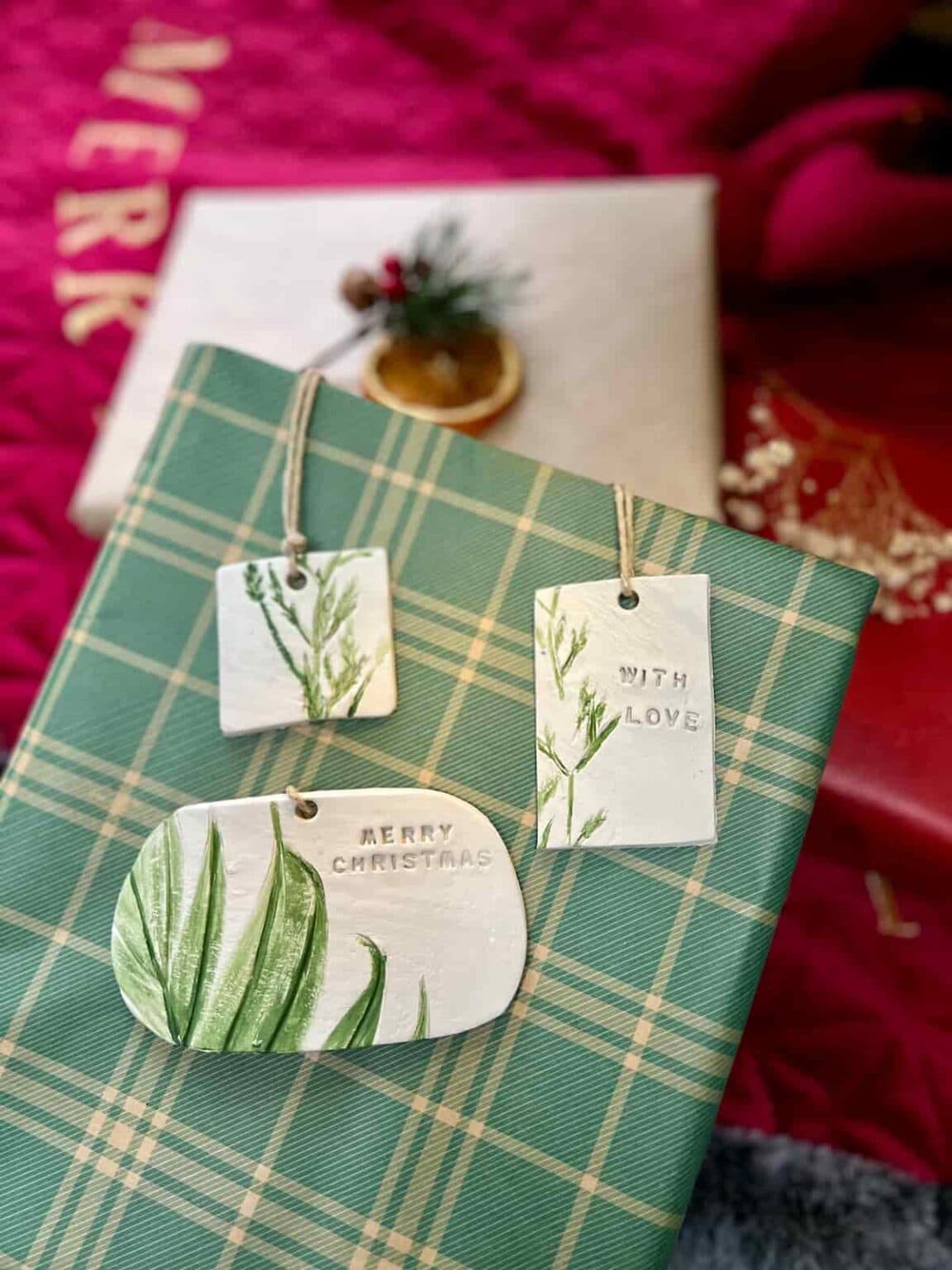 16+ Beautiful and Unique Gift Wrapping Ideas | Abby Organizes